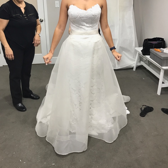 Isabella Armstrong | Dresses | Isabella Armstrong Wedding Dress | Poshmark